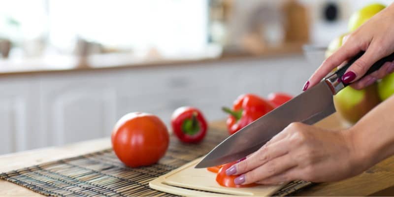 What Are the Differences between a Forged and Stamped Knife?
